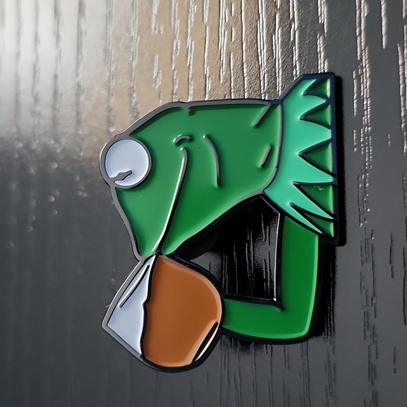 Disney | Jewelry | Disneys The Muppets Kermit The Frog Inspired Enamel ...